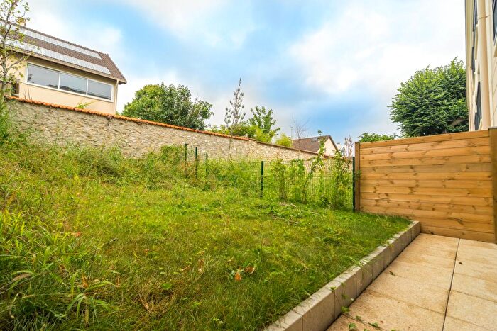 Appartement à louer - Villiers-sur-Marne, Les Stades - 2 pièces - 1 chambre