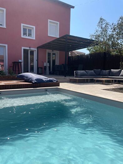 Maison à louer - Laënnec, Lyon ème arrondissement - 12 pièces - 1 chambre