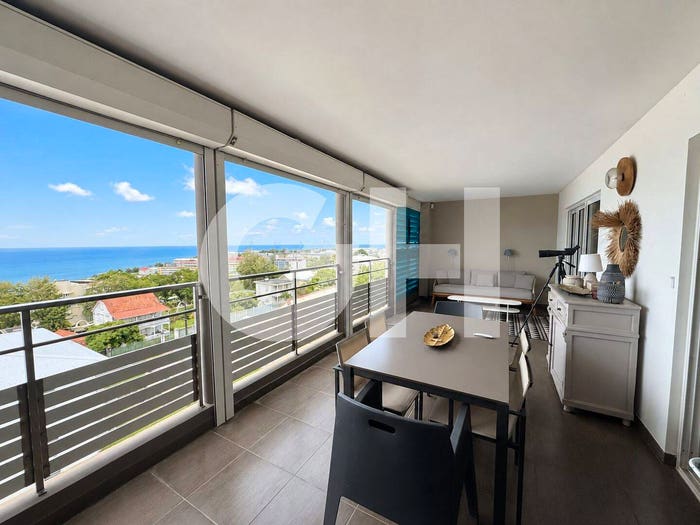 Fort-de-France : Appartement 4 pièces à louer