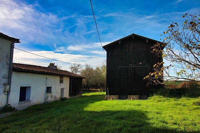 Maison à vendre - Aillas - 5 pièces - 3 chambres