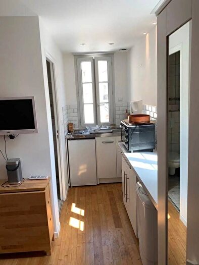 Appartement à louer - Ouest, Revel - 1 pièce