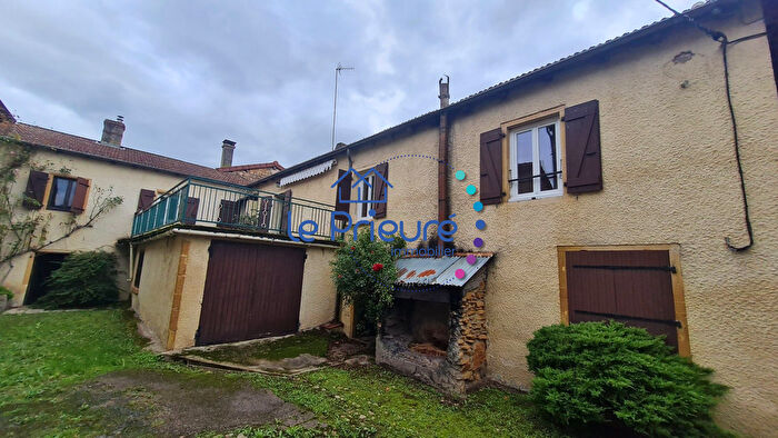 Maison à vendre - Charlieu - 6 pièces - 5 chambres