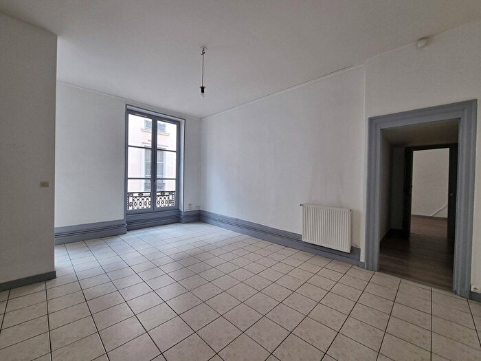 Presquîle, Centre ville, Cordeliers, Lyon 2ème arrondissement - Appartement 3 pièces à louer