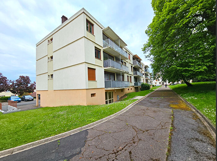 Appartement à louer - Évry, Le Mousseau - 5 pièces - 1 chambre