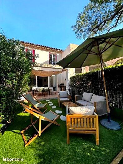 Maison à vendre - Grimaud - 4 pièces - 3 chambres