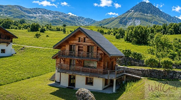 Albiez-Montrond - Maison 8 pièces à vendre