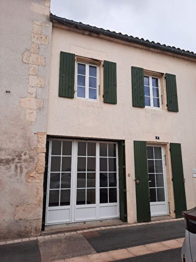Surgères - Maison 3 pièces à louer