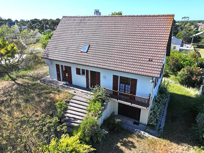 Maison à vendre - Saint-Germain-sur-Ay - 7 pièces - 3 chambres