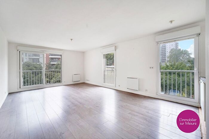 Appartement 2 pièces à Noisy-le-Sec, Cité des Fleurs, à vendre