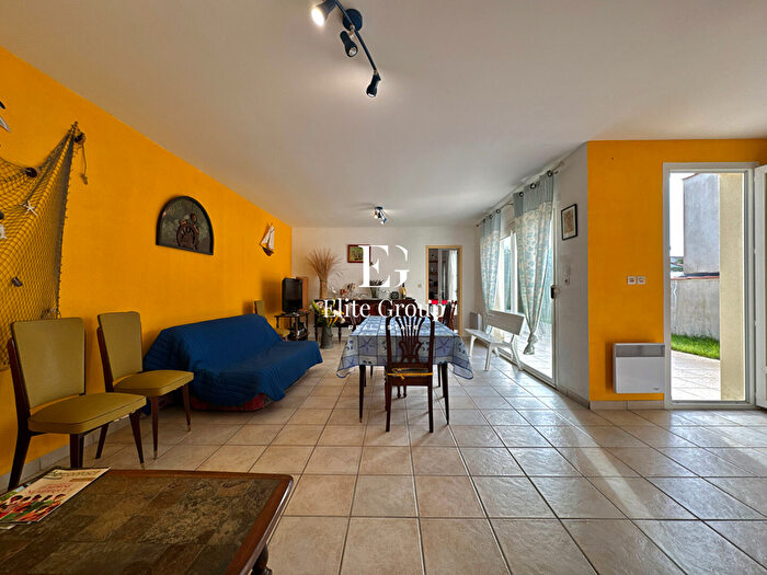 Maison à vendre - Port-des-Barques - 3 pièces - 2 chambres