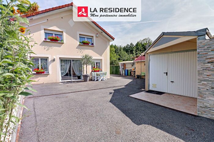Maison 6 pièces à Gazeran, à vendre