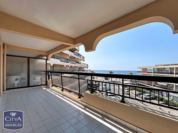 Fréjus, Fréjus Plage : Appartement 2 pièces à vendre