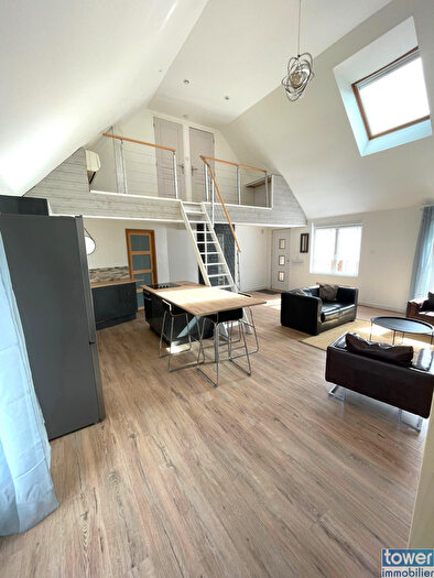 Maison 4 pièces à Saint-Martin-des-Champs, à vendre
