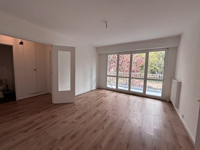 Noisy-le-Grand, Nord - Appartement 2 pièces à vendre