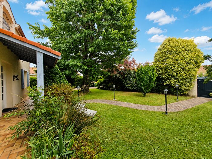 Maison 6 pièces à Mérignac, Capeyron, à vendre
