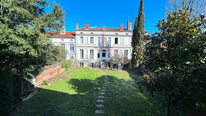 Maison à vendre - Agen, Le Gravier - 19 pièces - 10 chambres