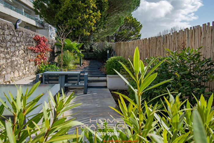 Maison à vendre - Royan, Centre-ville - 5 pièces - 2 chambres