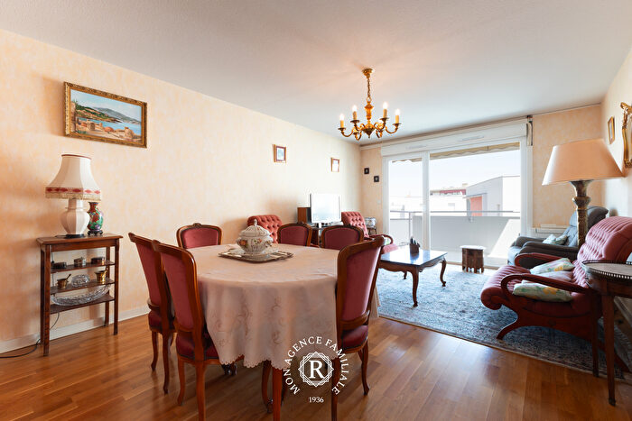 Clermont-Ferrand, Montferrand - Appartement 5 pièces à vendre