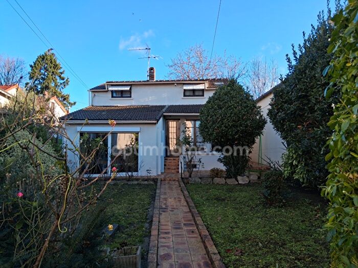 Maison à vendre - Villejuif, Haute-Buyères, Esselières - 5 pièces - 3 chambres