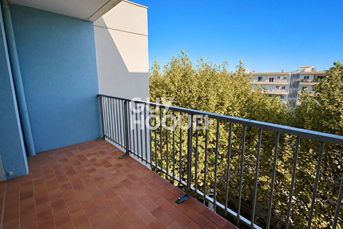 Appartement à vendre - Cavalaire-sur-Mer, Centre-ville - 3 pièces - 2 chambres