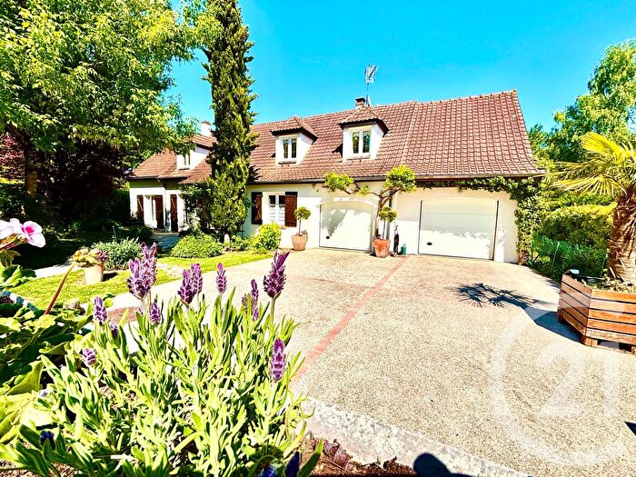 Maison à vendre - Claye-Souilly - 9 pièces - 6 chambres