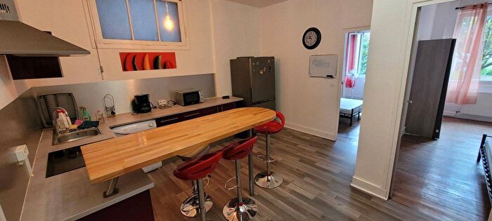 Appartement à louer - Bizillon-Centre Deux, Saint-Étienne - 4 pièces - 3 chambres