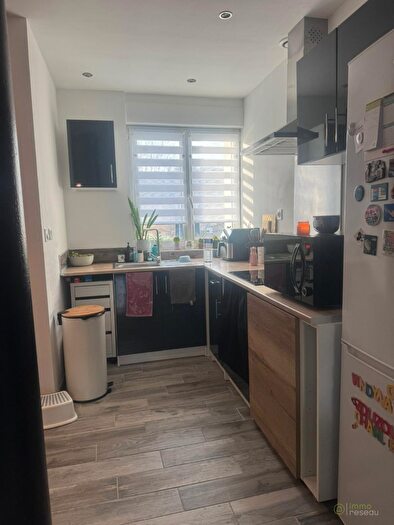 Maison à vendre - Villeneuve-Saint-Germain - 3 pièces - 2 chambres