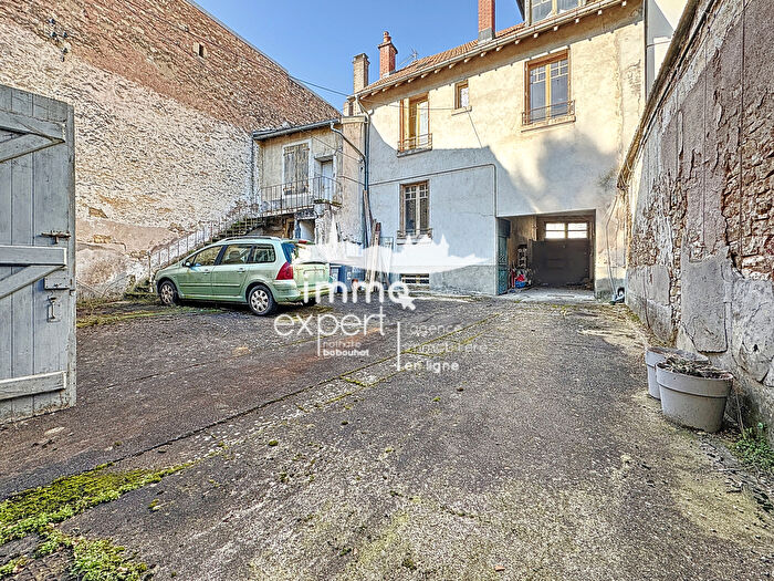 Maison à vendre - Mirecourt - 8 pièces - 6 chambres