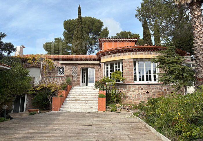 Maison à vendre - Saint-Raphaël, Boulouris - 6 pièces - 5 chambres