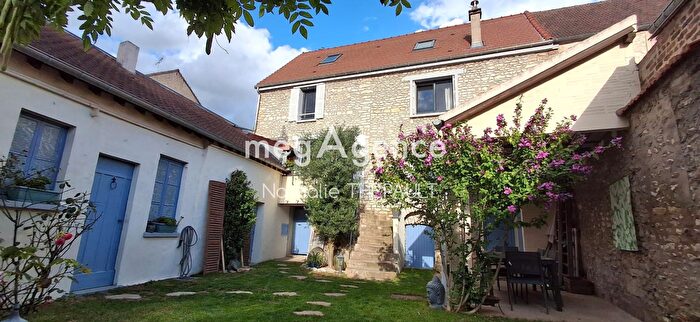 Maison à vendre - Follainville-Dennemont - 7 pièces - 5 chambres