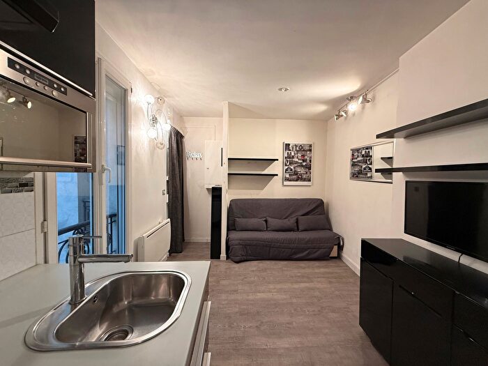 Appartement à vendre - Paris e , Gambetta - 1 pièce