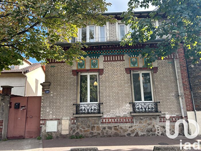 Maison à vendre - La Courneuve, Centre-ville - 4 pièces - 4 chambres