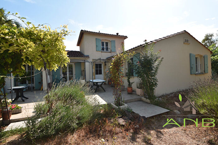 Maison 5 pièces à vendre à Vouzan