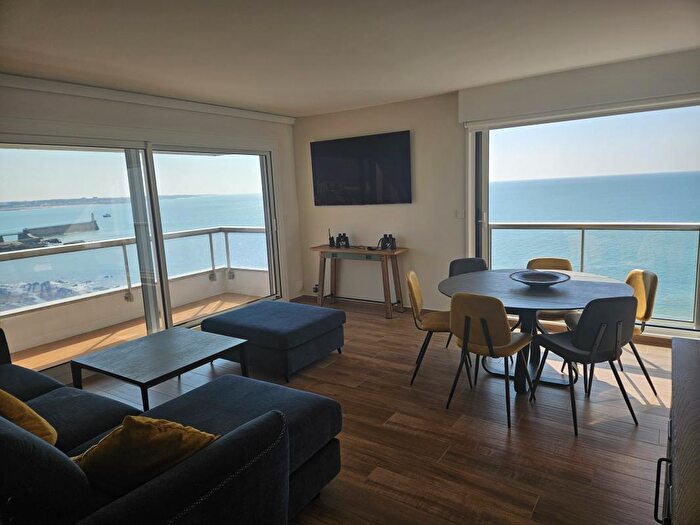 Les Sables-dOlonne, La Chaume : Appartement 3 pièces à vendre