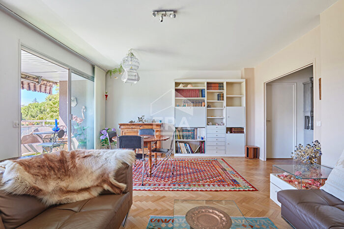 Appartement à vendre - Aix-en-Provence, Saint-Donat, Les Platanes - 4 pièces - 2 chambres