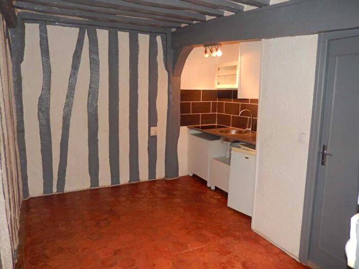 Appartement à louer - Vieux Marché-Cathédrale, Rouen - 1 pièce