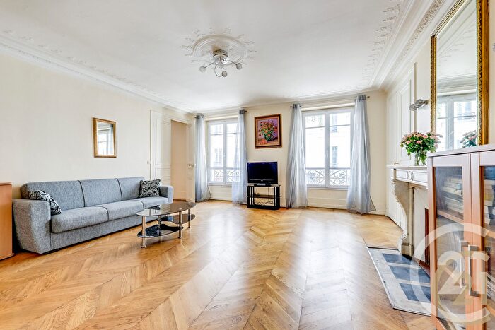 Appartement à vendre - Paris e , Clichy, Trinité - 5 pièces - 3 chambres