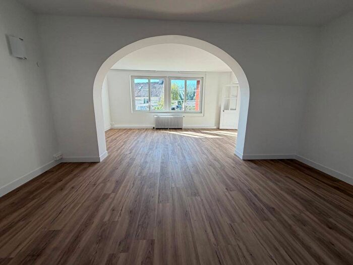 Maison 4 pièces à louer à Pommeuse