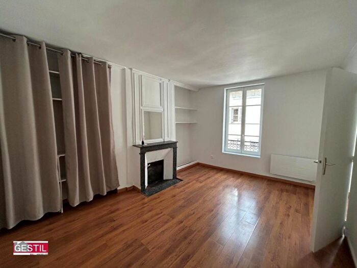 Pontoise, Centre-ville : Appartement 2 pièces à louer
