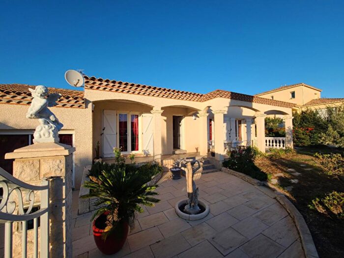 Maisons à vendre et appartements à louer - 1