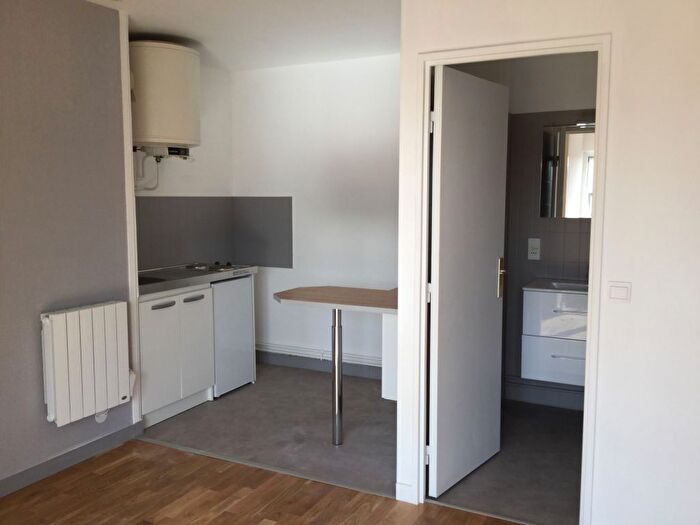 Appartement 1 pièce à louer - Châteauroux, Centre-ville, Les Marins