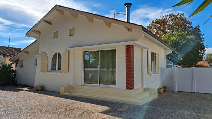 Maison à vendre - Andernos-les-Bains, Broustey, Falgouët - 6 pièces - 4 chambres