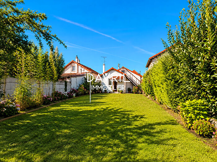 Conflans-Sainte-Honorine, Plateau-du-Moulin, Quai de Gaillon : Maison 3 pièces à vendre