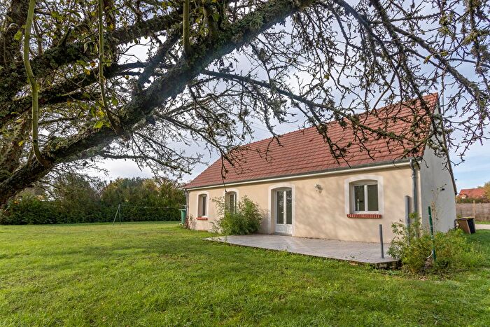 Maison à vendre - Romorantin-Lanthenay, Saint-Marc, Plaisance - 5 pièces - 3 chambres