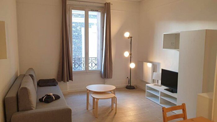 Corbeil-Essonnes, Centre-ville - Appartement 1 pièce à vendre