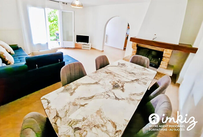 Maison à vendre - Saint-Denis - 6 pièces - 4 chambres