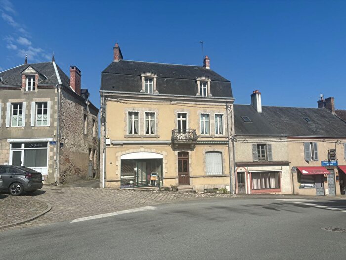 Maison 7 pièces à Boussac, à vendre