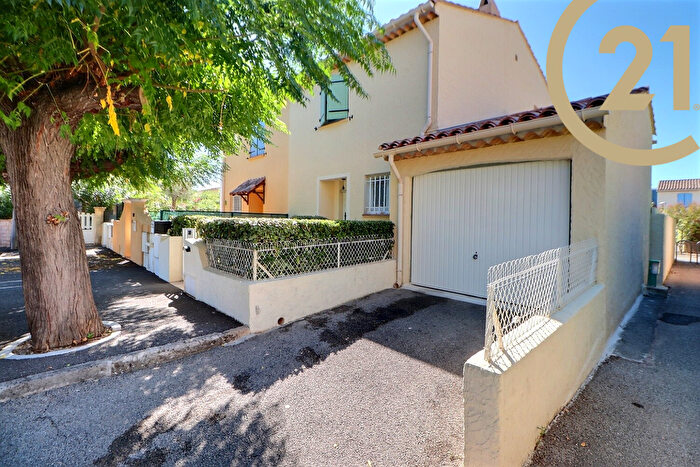 Fréjus : Maison 3 pièces à vendre