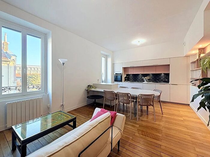 Oullins, Saulaie, Clavière : Appartement 2 pièces à vendre