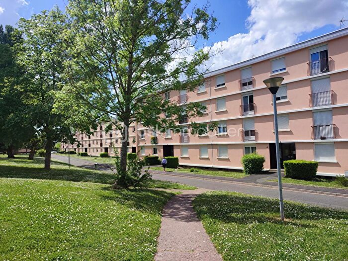 Sainte-Geneviève-des-Bois, Le Perray - Appartement 4 pièces à vendre